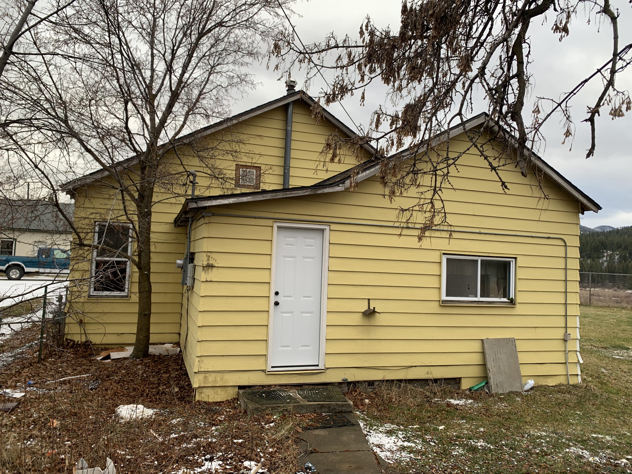 108 Phoenix, Bonner, MT 59823 - Eagen Real Estate